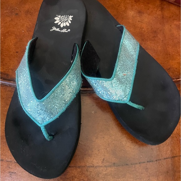 Yellow Box | Shoes | Yellow Box Turquoise Sparkle Flip Flop Sandals 8 ...